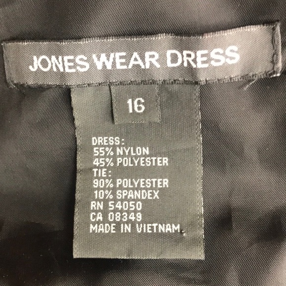 Jones Wear Dress | Dresses | Jones Wear Rose Dress | Poshmark